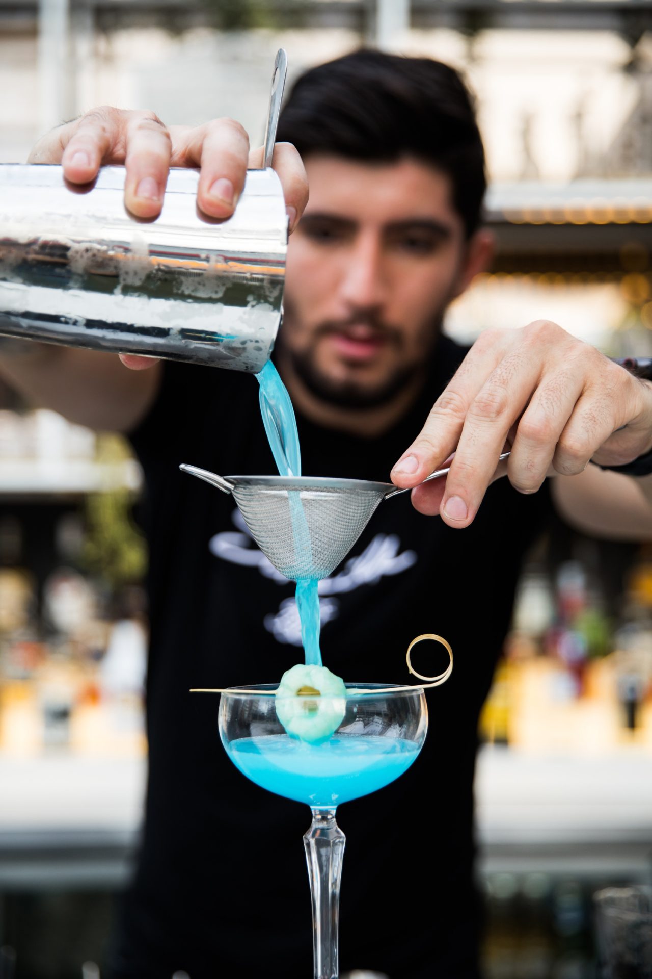 Working in the Hospitality Industry: 5 Perks - Hospitality Headhunter